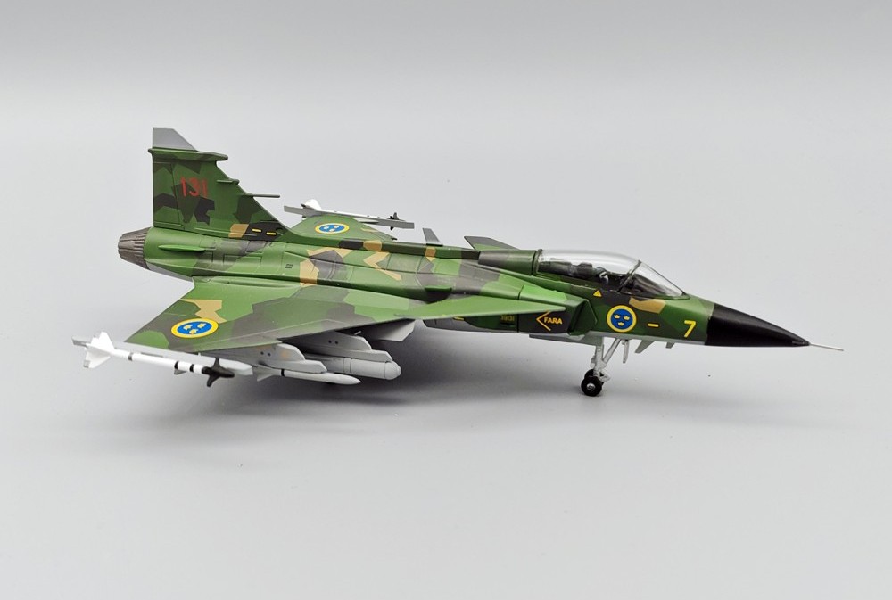 Aviation 72 AV7243005REP Saab JAS39A Gripen 39131 Swedish Air For