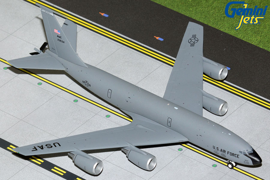 Gemini Jets G2AFO1092 Boeing KC135RT Stratotanker USAF "McConnell