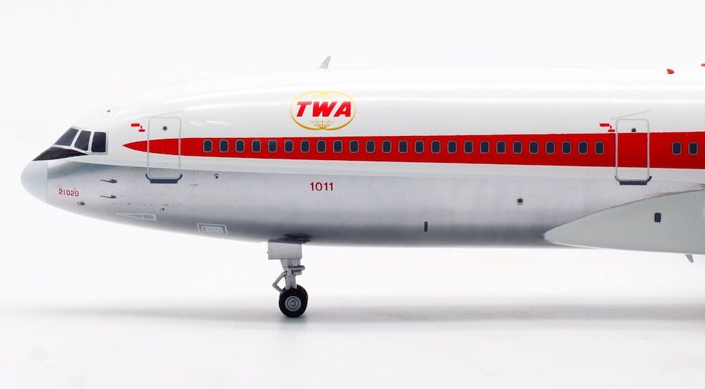 Inflight 200 IF1011TWA1122P Lockheed L1011 Tristar TWA Trans Worl