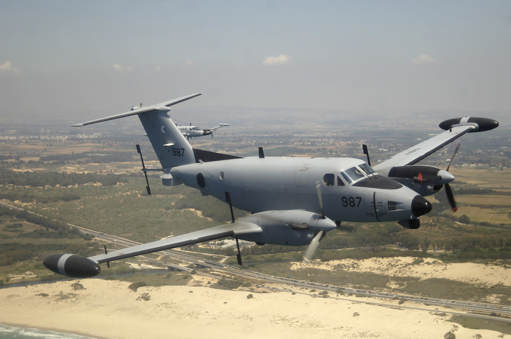 Isra Cast IC72011 IAF Beechcraft RC12 "Kookiya" convers