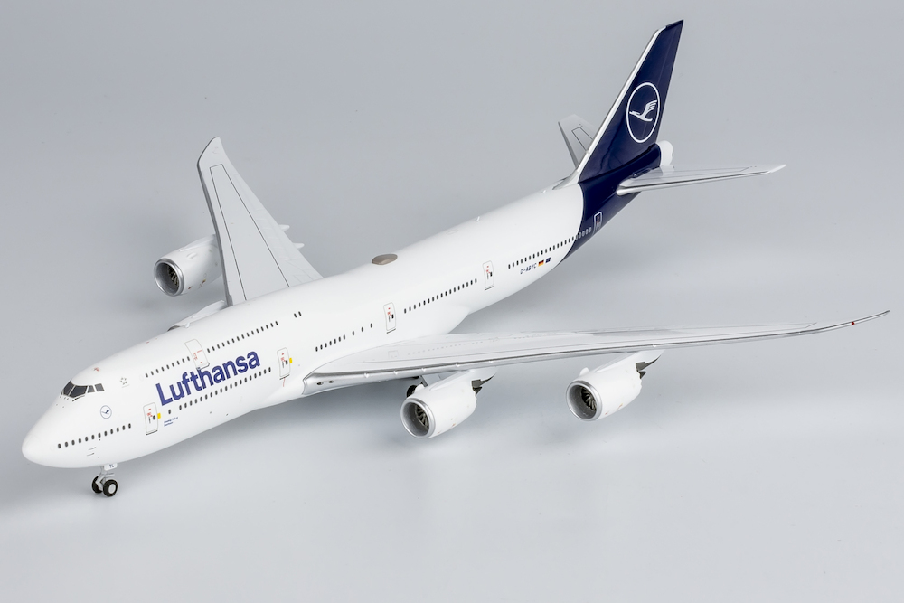 NG Models 78028 PAINT Boeing 747-8 Lufthansa D-ABYC PAINT SCHIPS