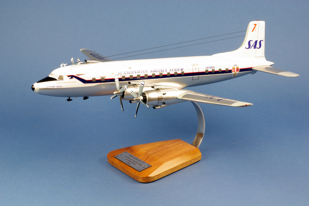PS Models VF015 Douglas DC7c SAS, Scandinavian Airlines System LN