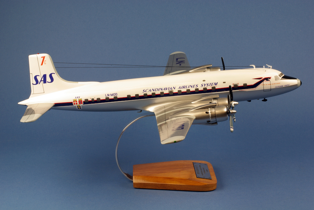 PS Models VF015 Douglas DC7c SAS, Scandinavian Airlines System LN